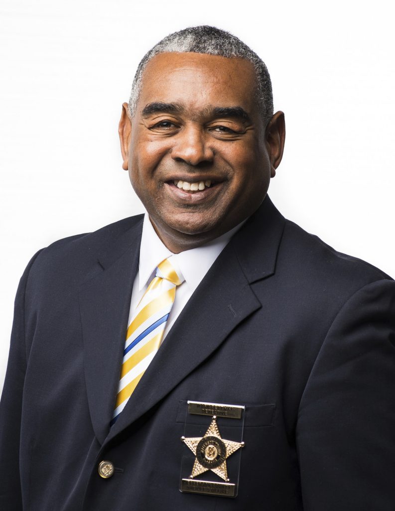 New black officers, court officials rethinking U.S. policing – Aruba Today