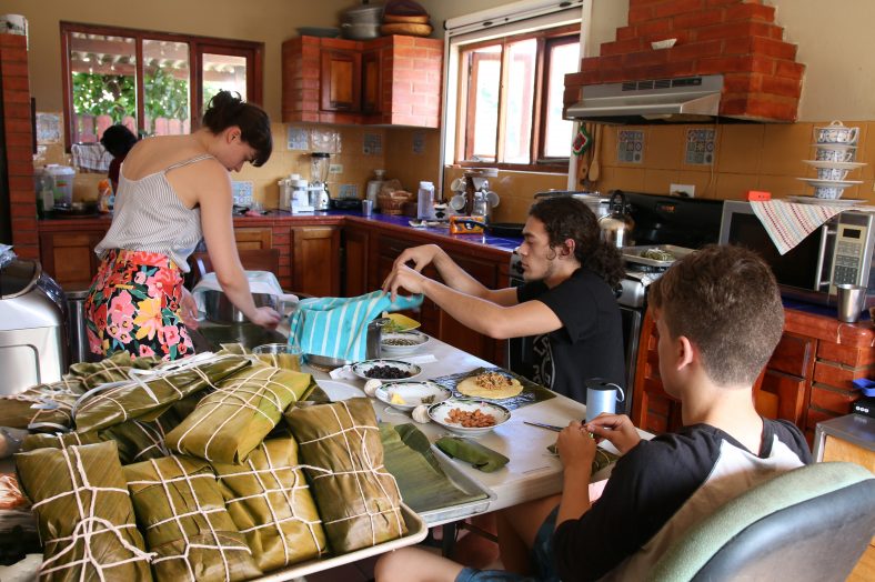 Aruban Tradition – Aruba Today