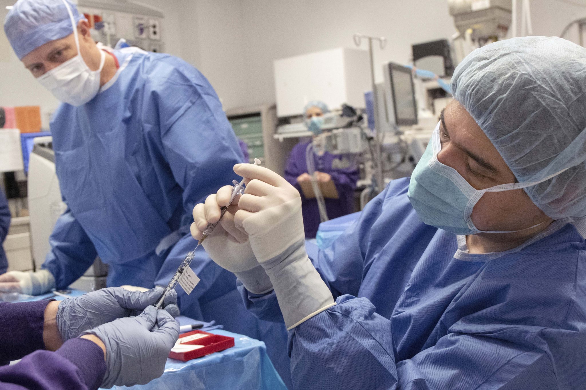 Doctors try 1st CRISPR editing in the body for blindness – Aruba Today