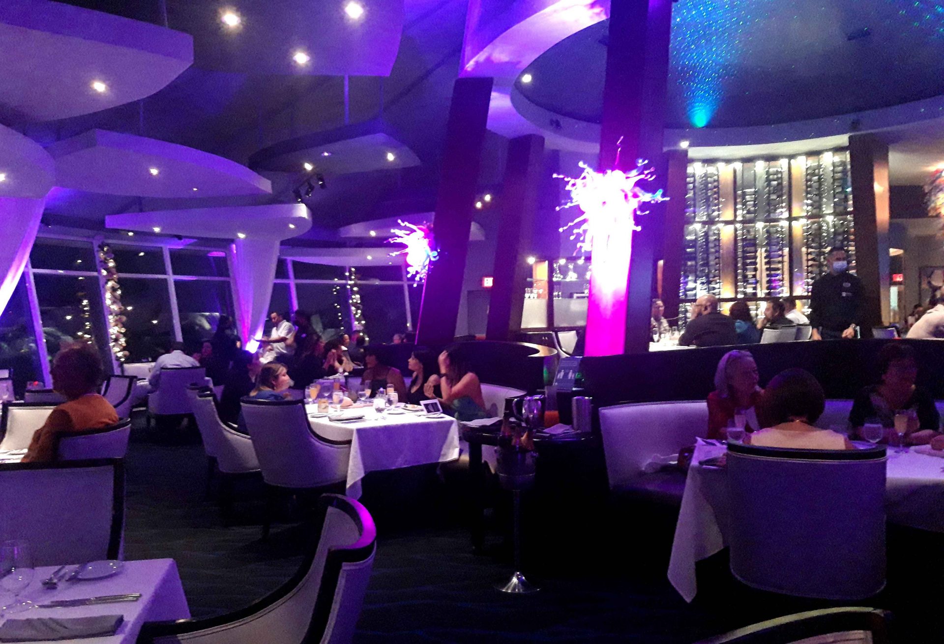 Restaurant Windows on Aruba: Late Night Brunch: the newest Friday Fave ...