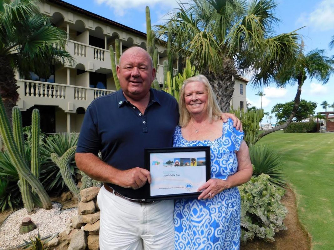 Honoring of loyal visitors at Bucuti & Tara Beach Resort; Jay and ...