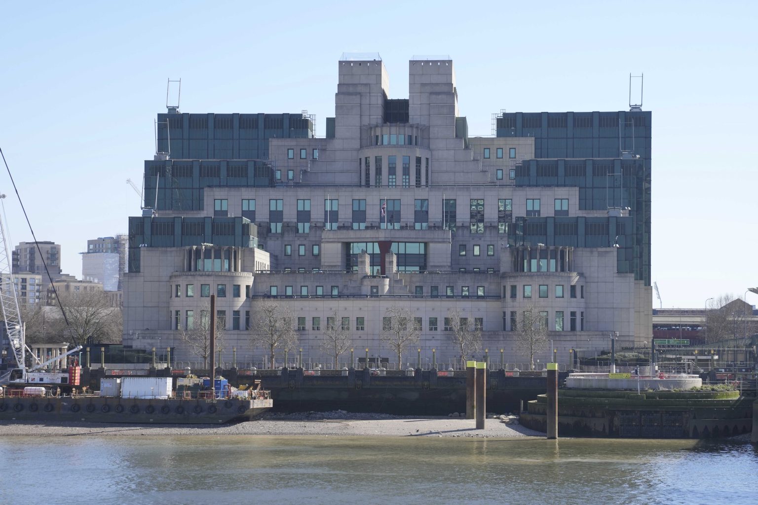 Britain’s MI6 spy agency gets its first female chief – Aruba Today